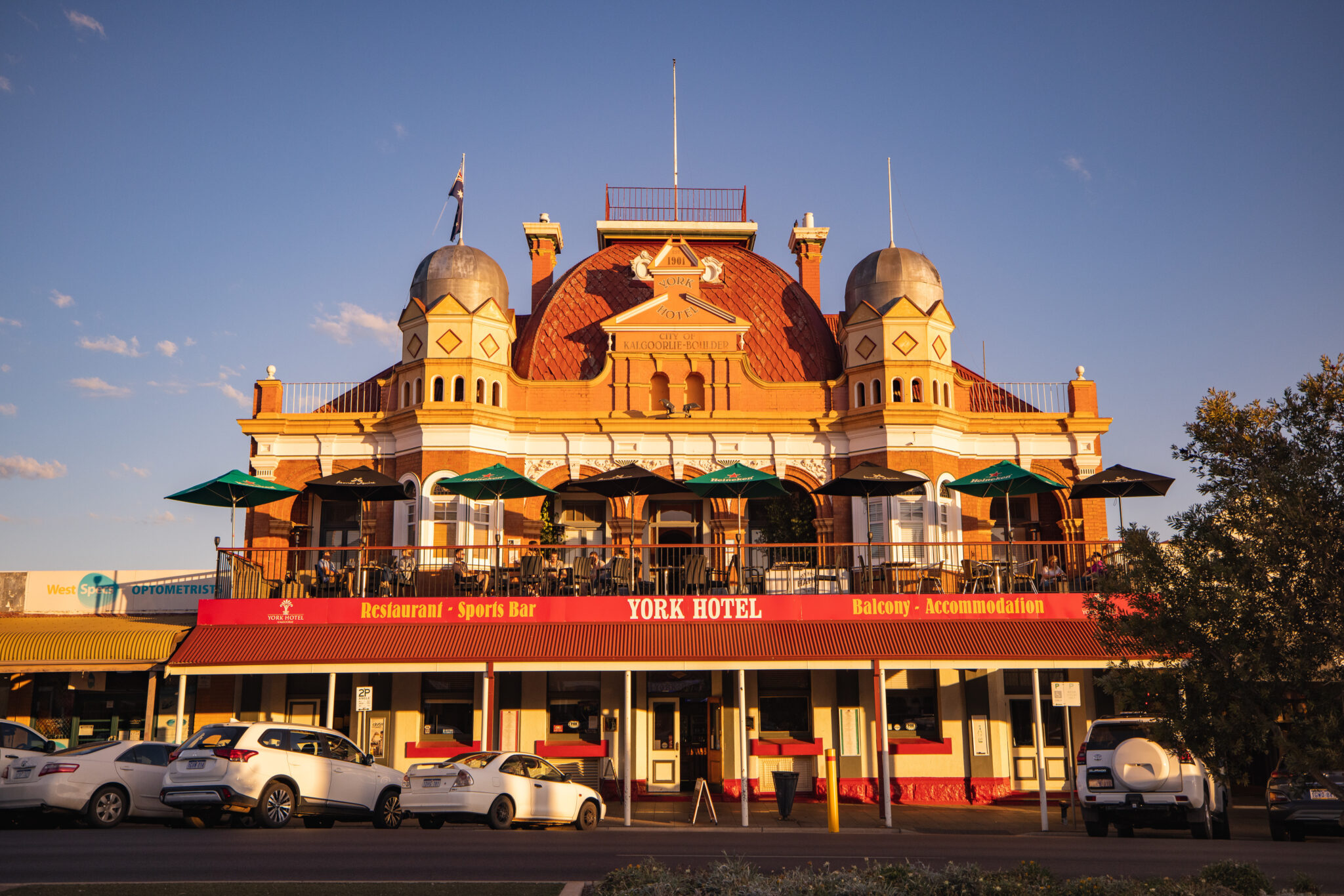 Luxury Outback Tours | Personalised Small Group Tours
